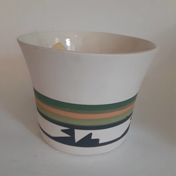Ute Pottery | Accents | Vintage Ute Pottery Planter Hand Painted Signed ...